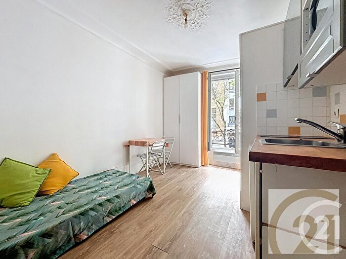 Appartement à vendre - Paris e , Grandes Carrières, Clichy - 1 pièce