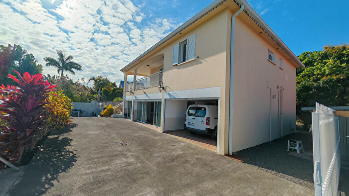 Maison 6 pièces à vendre à Saint-Pierre, Mont Vert les Bas