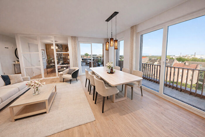 Appartement à vendre - Thionville, Briquerie - 5 pièces - 4 chambres