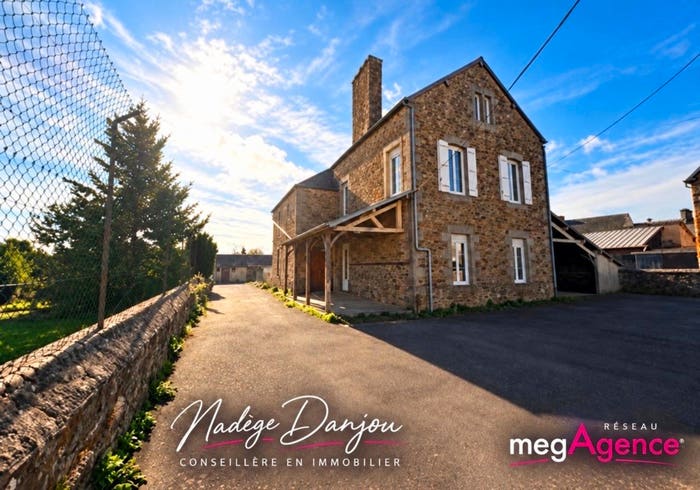 Landelles-et-Coupigny - Maison 6 pièces à vendre