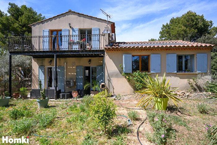 Maison à vendre - Pélissanne - 7 pièces - 4 chambres
