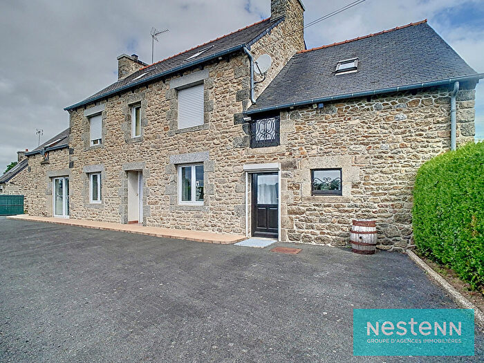 Maison à vendre - Plaintel - 5 pièces - 3 chambres