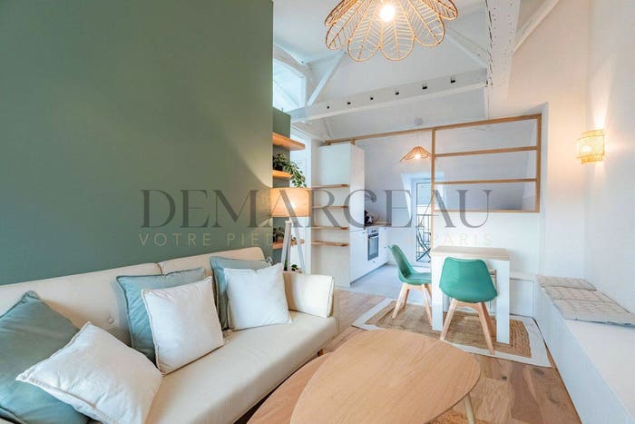 Appartement 2 pièces à louer à Europe, Paris 8ème arrondissement