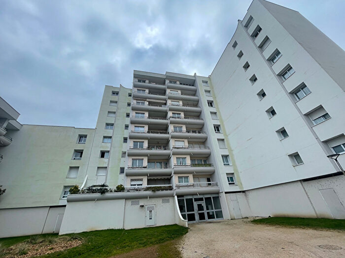 Appartement à vendre - Nevers, Baratte, Courlis - 5 pièces - 3 chambres