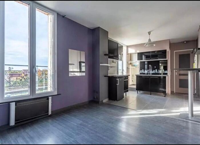Villeneuve-Saint-Georges, Triage - Appartement 1 pièce à louer