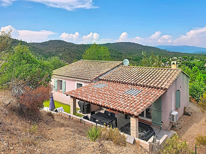 Maison 4 pièces à vendre à Montauroux
