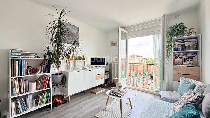Appartement à louer - Centre Ville, Montauban - 3 pièces - 2 chambres