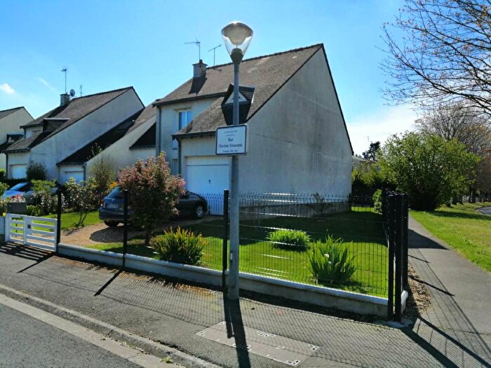 Maison 5 pièces à louer - Saint-Cyr-sur-Loire, Chanterie