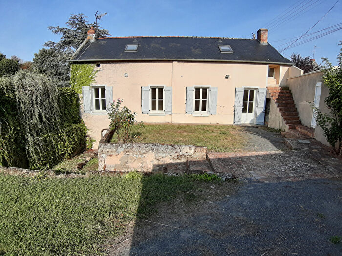 Maison à louer - Doué-la-Fontaine - 3 pièces - 1 chambre