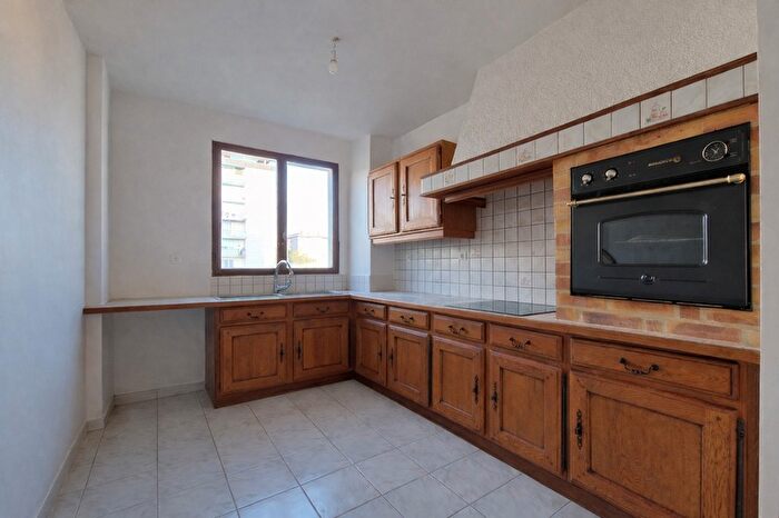 Appartement à vendre - Tours, Montjoyeux - 3 pièces - 1 chambre