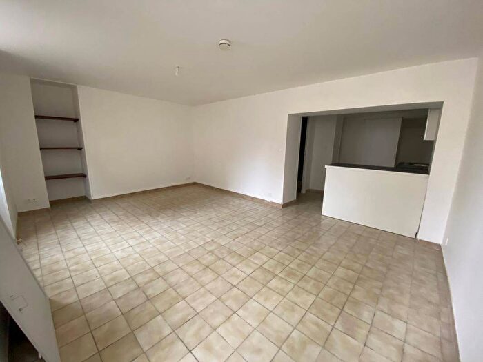 Appartement à louer - Centre Ville Sud, Nogent-le-Rotrou - 1 pièce