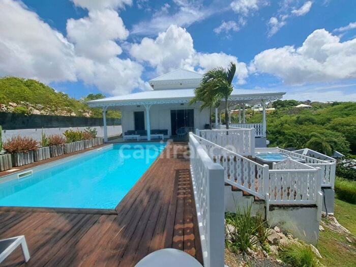 Maison 6 pièces à Saint-François, à vendre