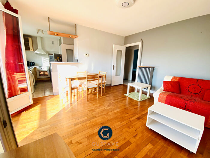 Appartement à louer - Dijon, Perrières - 3 pièces - 2 chambres