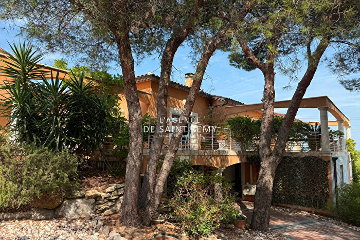 Maison à vendre - Beaucaire, Ugernum - 8 pièces - 8 chambres