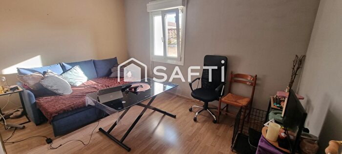 Appartement à vendre - Lézignan-Corbières - 3 pièces - 2 chambres
