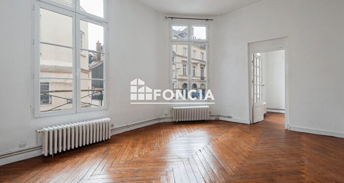 Rouen, Vieux Marché, Cathédrale - Appartement 3 pièces à vendre