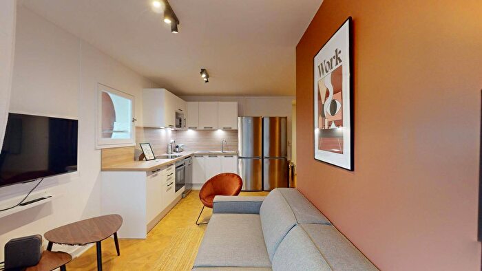 Appartement à louer - Laplace, Arcueil - 7 pièces - 6 chambres