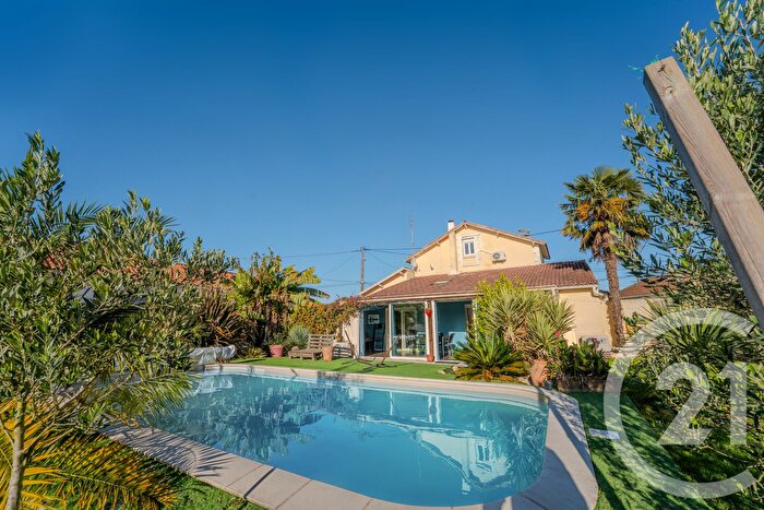 Maison à vendre - Saujon - 8 pièces - 4 chambres