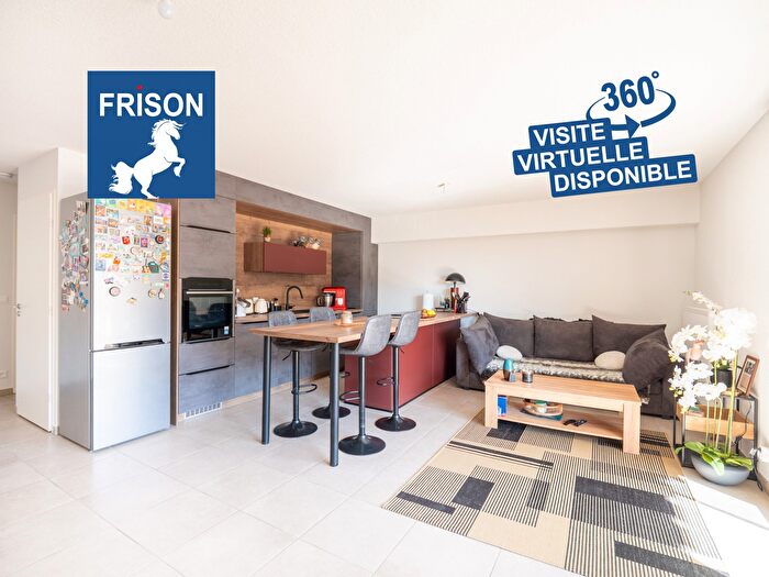 Appartement à vendre - Féternes - 4 pièces - 3 chambres