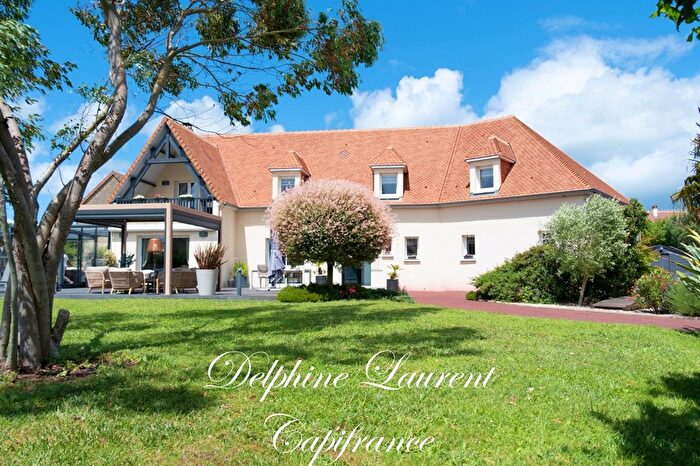 Petiville : Maison 8 pièces à vendre