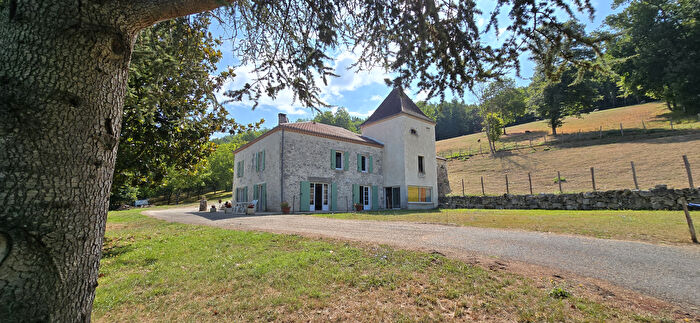 Maison à vendre - Pujols - 6 pièces - 4 chambres