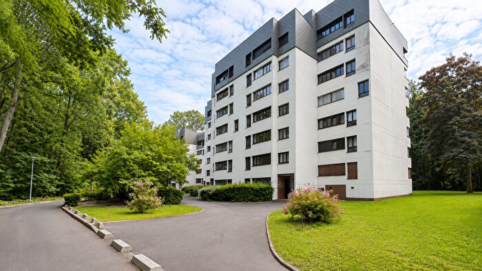 Appartement 5 pièces à vendre - Champs-sur-Marne, Bois de Grâce