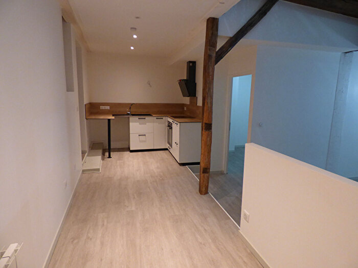 Appartement à louer - Saint-Amour - 3 pièces - 2 chambres