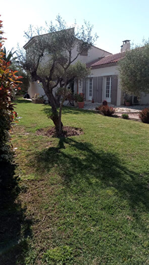 Maison à vendre - Fourques - 6 pièces - 5 chambres