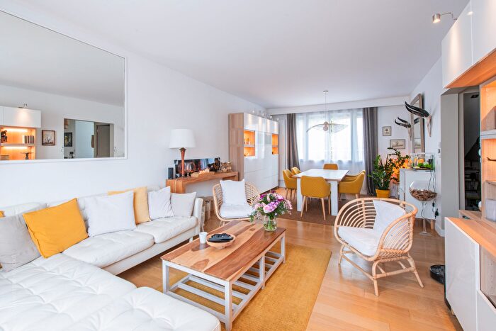 Maison à vendre - Bourg-la-Reine, Centre-Nord - 7 pièces - 4 chambres