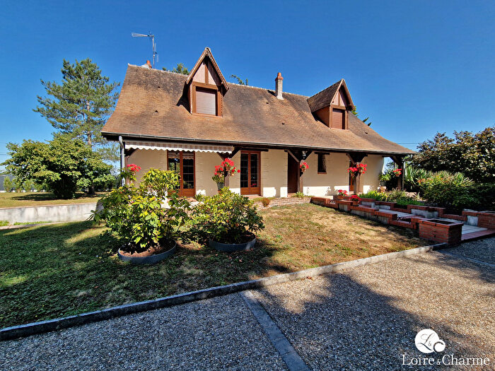 Maison à vendre - Ouchamps - 6 pièces - 4 chambres