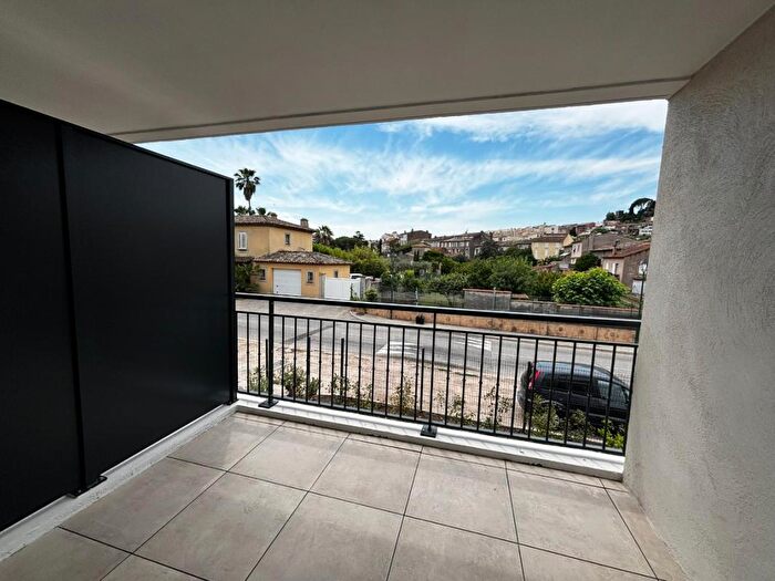 Appartement 2 pièces à Cogolin, Centre-ville, Subeiran, Pas de Grimaud, à louer