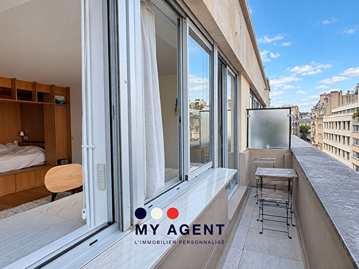 Paris 16ème, Passy, Maison de la Radio, Muette-Sud : Appartement 2 pièces à vendre