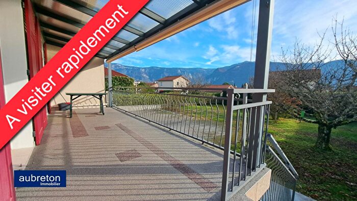 Maison à vendre - Vinay - 5 pièces - 3 chambres