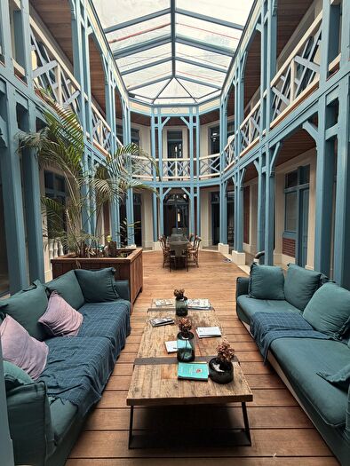 Maison 20 pièces à vendre à Villers-sur-Mer