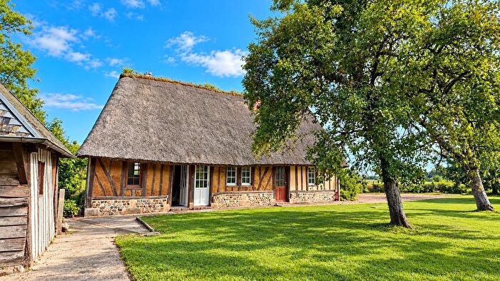 Maison 2 pièces à vendre à Épaignes