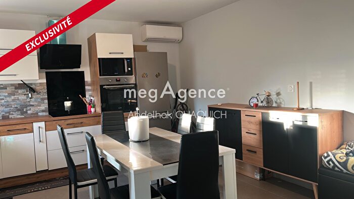 Arles, Pont de Crau, Moulès : Maison 3 pièces à vendre