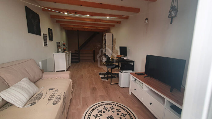 Maison à vendre - Montfrin - 4 pièces - 2 chambres