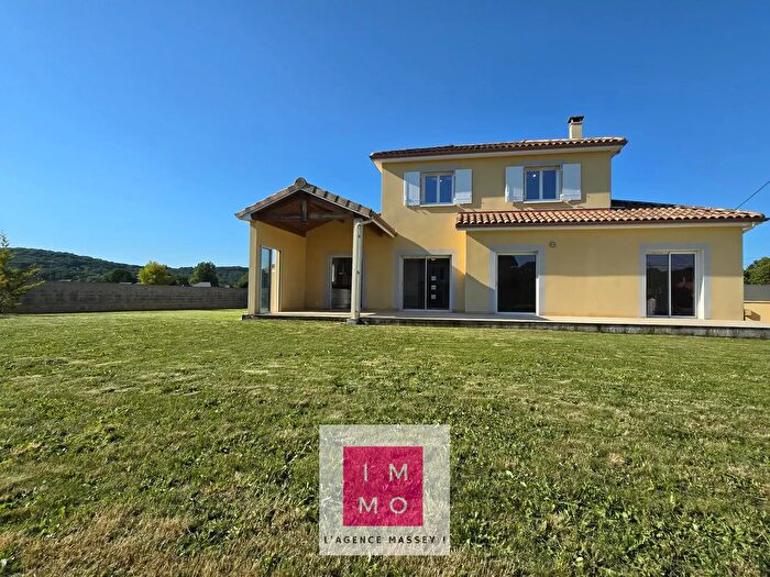Maison 7 pièces à vendre à Tarbes