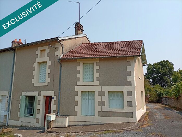 Maison 4 pièces à vendre - Saulgé