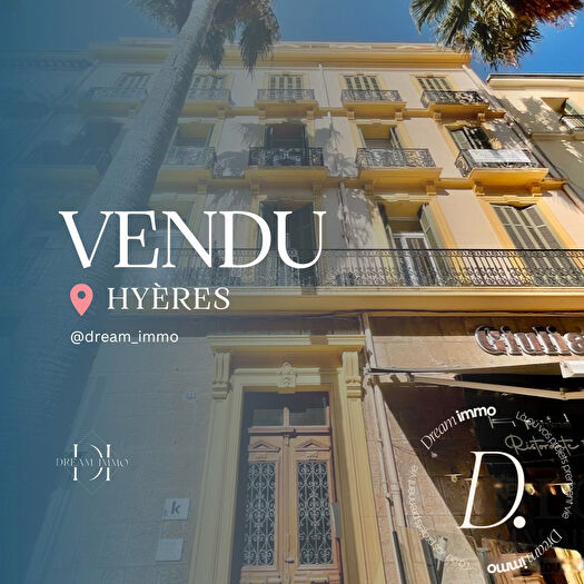 Appartement à vendre - Hyères, Centre-ville - 3 pièces - 2 chambres