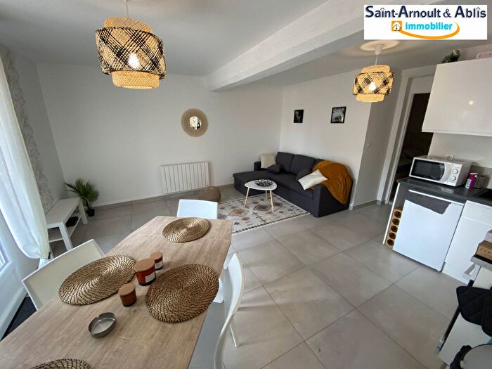Appartement 2 pièces à Ouest, Saint-Arnoult-en-Yvelines, à louer