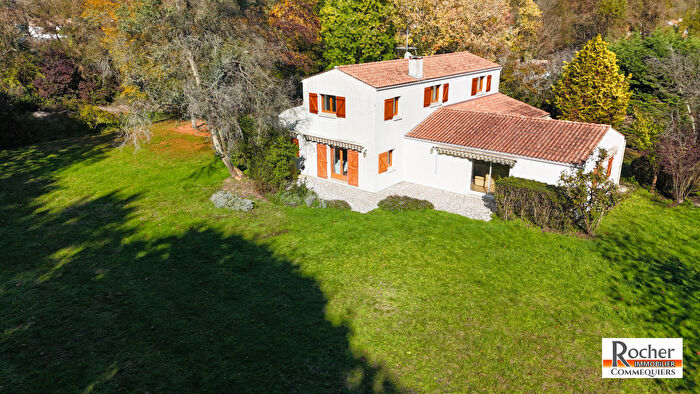 Maison à vendre - Commequiers - 7 pièces - 4 chambres