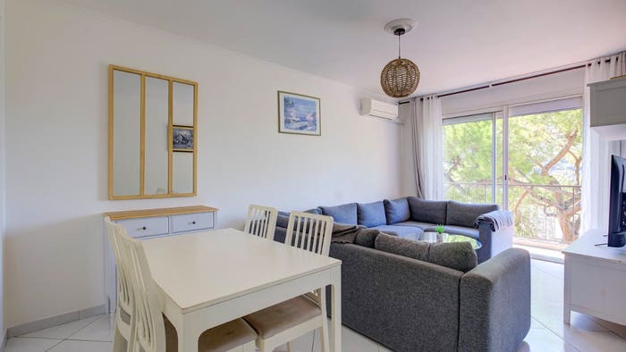 Appartement 3 pièces à vendre - Nice, Saint-Pierre de Feric