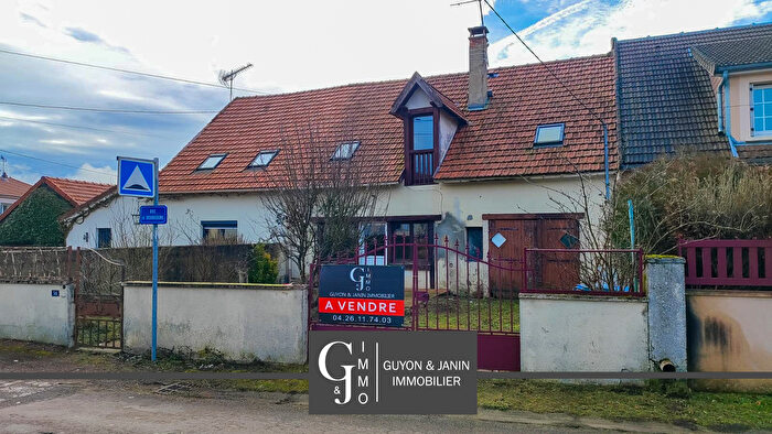 Maison 6 pièces à Autun, Saint-Pantaléon, L'Orme, à vendre