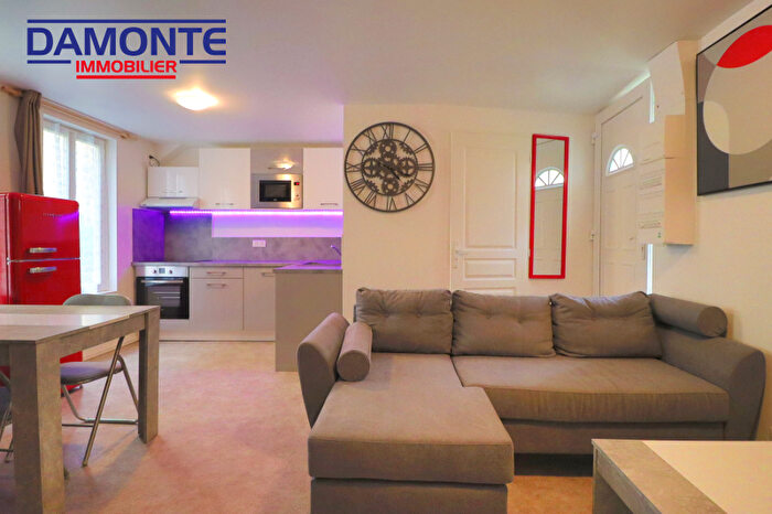 Troyes, Saint-Martin : Appartement 2 pièces à louer