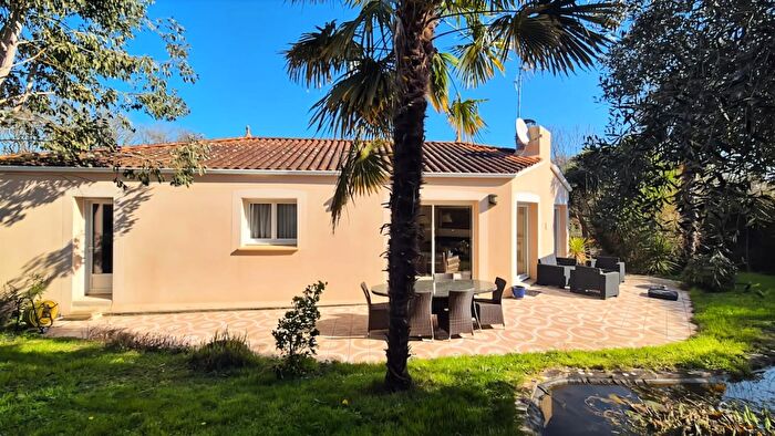 Maison à vendre - Talmont-Saint-Hilaire - 8 pièces - 4 chambres