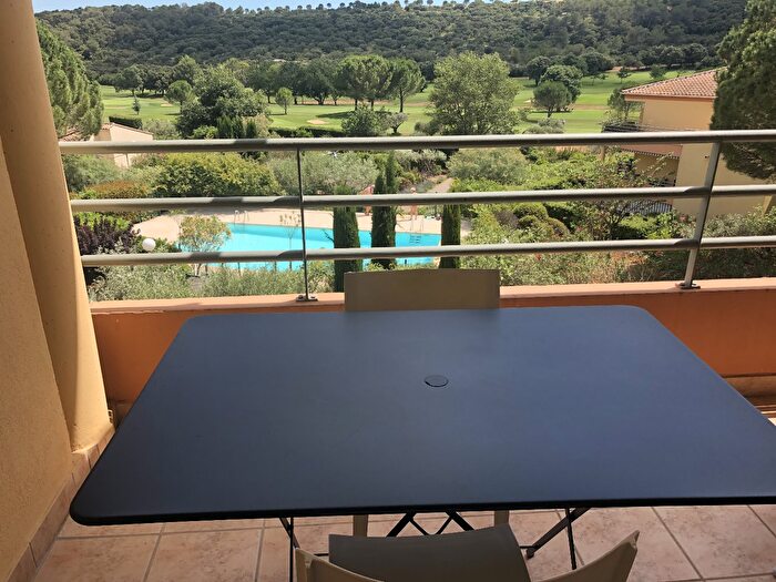 Nîmes, Vacquerolles, Golf : Appartement 4 pièces à louer