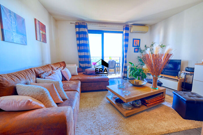 Maisons à vendre et appartements à louer - 1