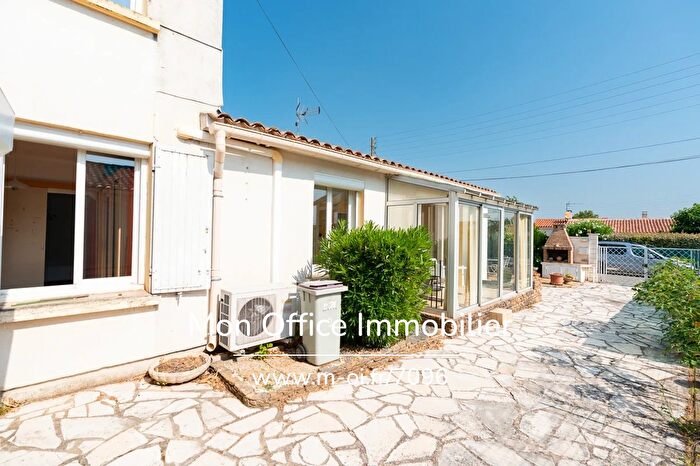 Maison 4 pièces à Le Puy-Sainte-Réparade, à vendre