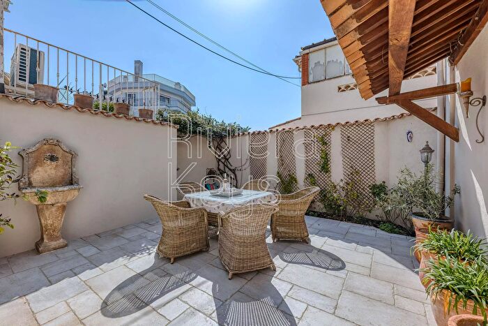 Appartement à vendre - Mandelieu-la-Napoule, La Napoule - 3 pièces - 2 chambres